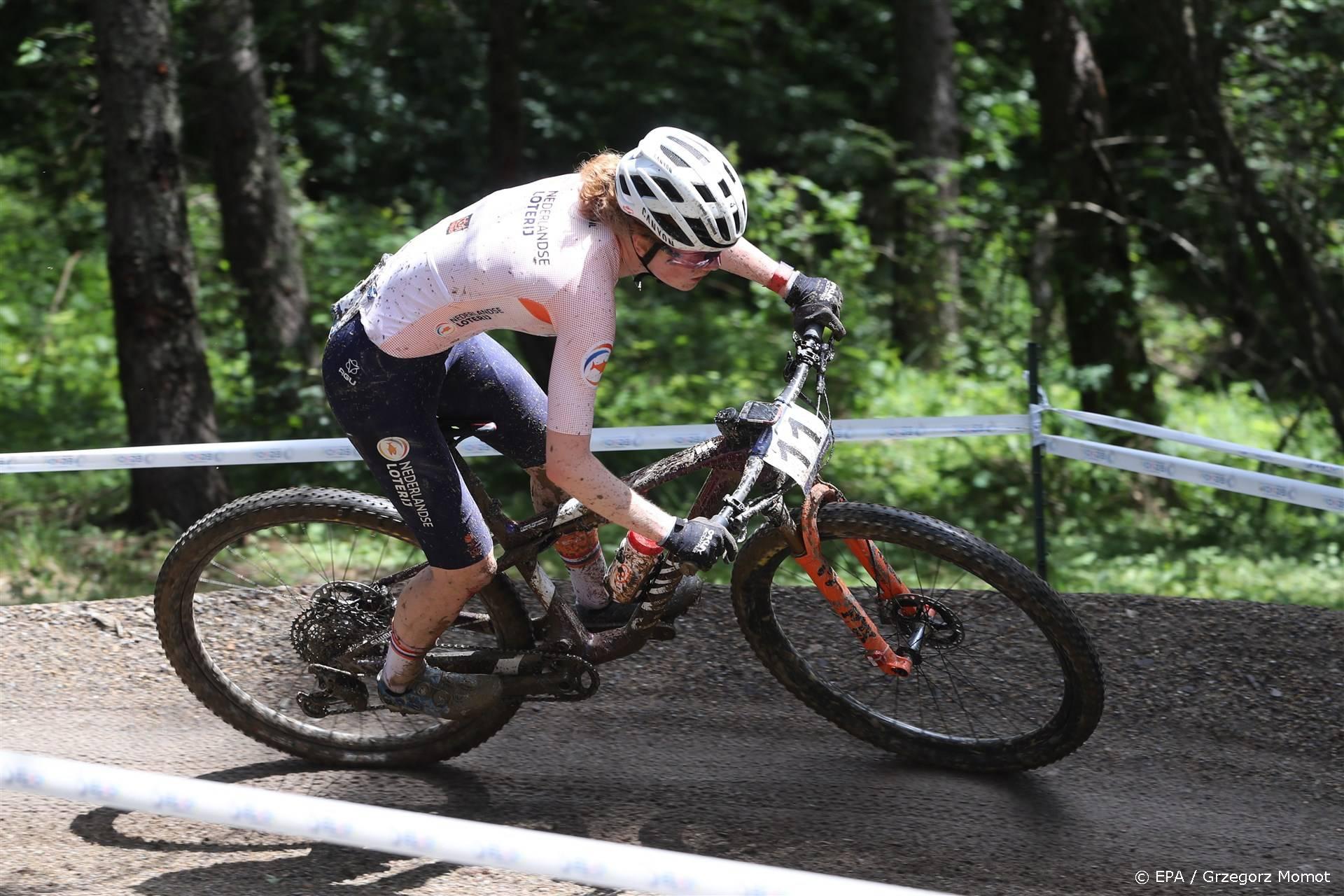 Mountainbikester Pieterse wint wereldbekerwedstrijd na sterke slotronde