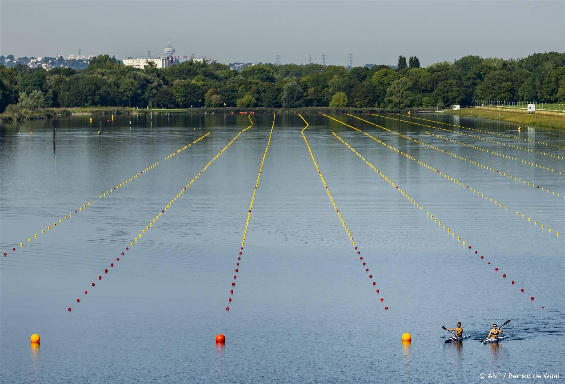 Nederlandse roeiers zetten eerste stappen op Olympische roeibaan Parijs