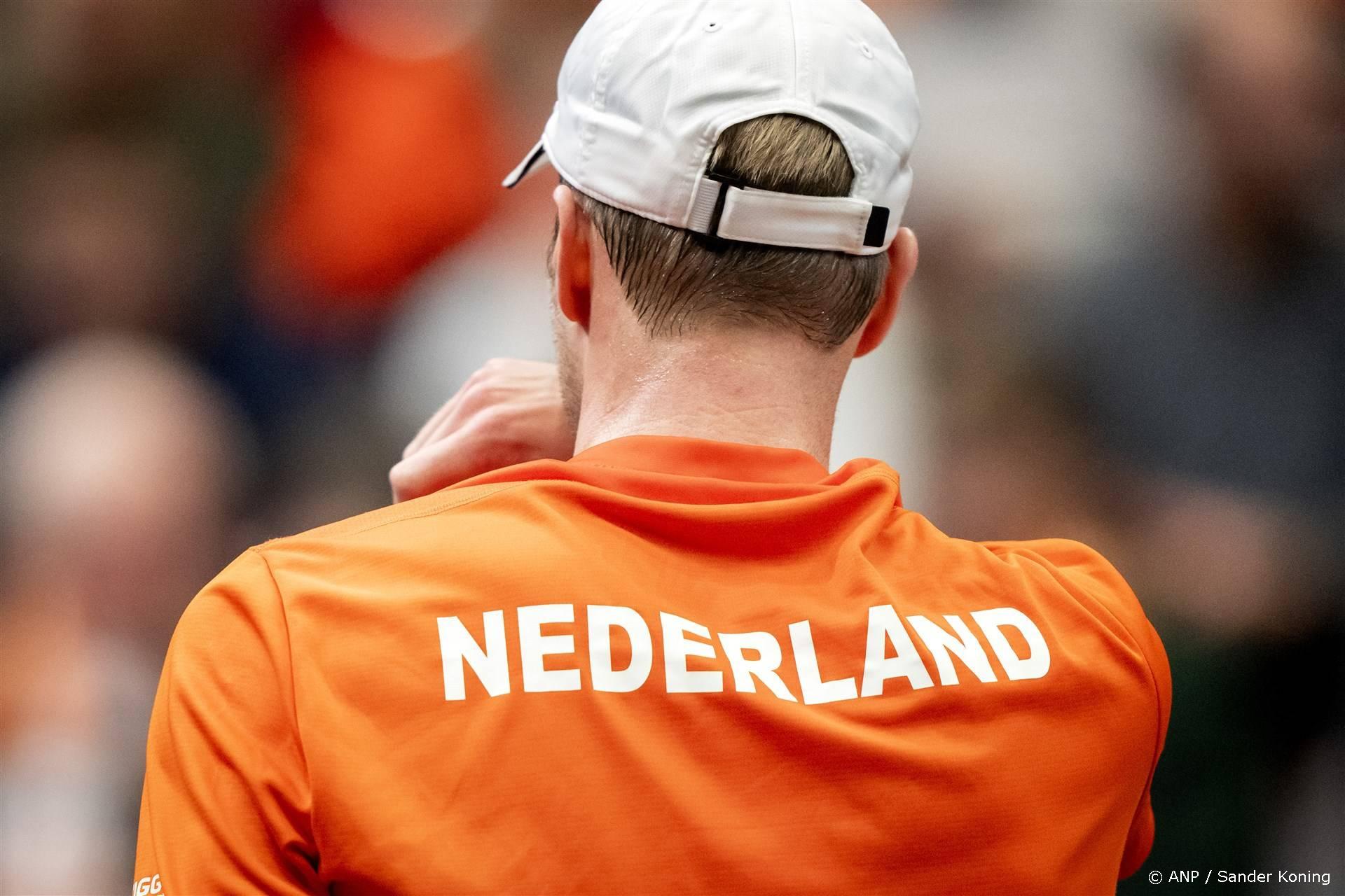 Tennisser Van de Zandschulp verliest Daviscup-duel tegen Zwitser ...