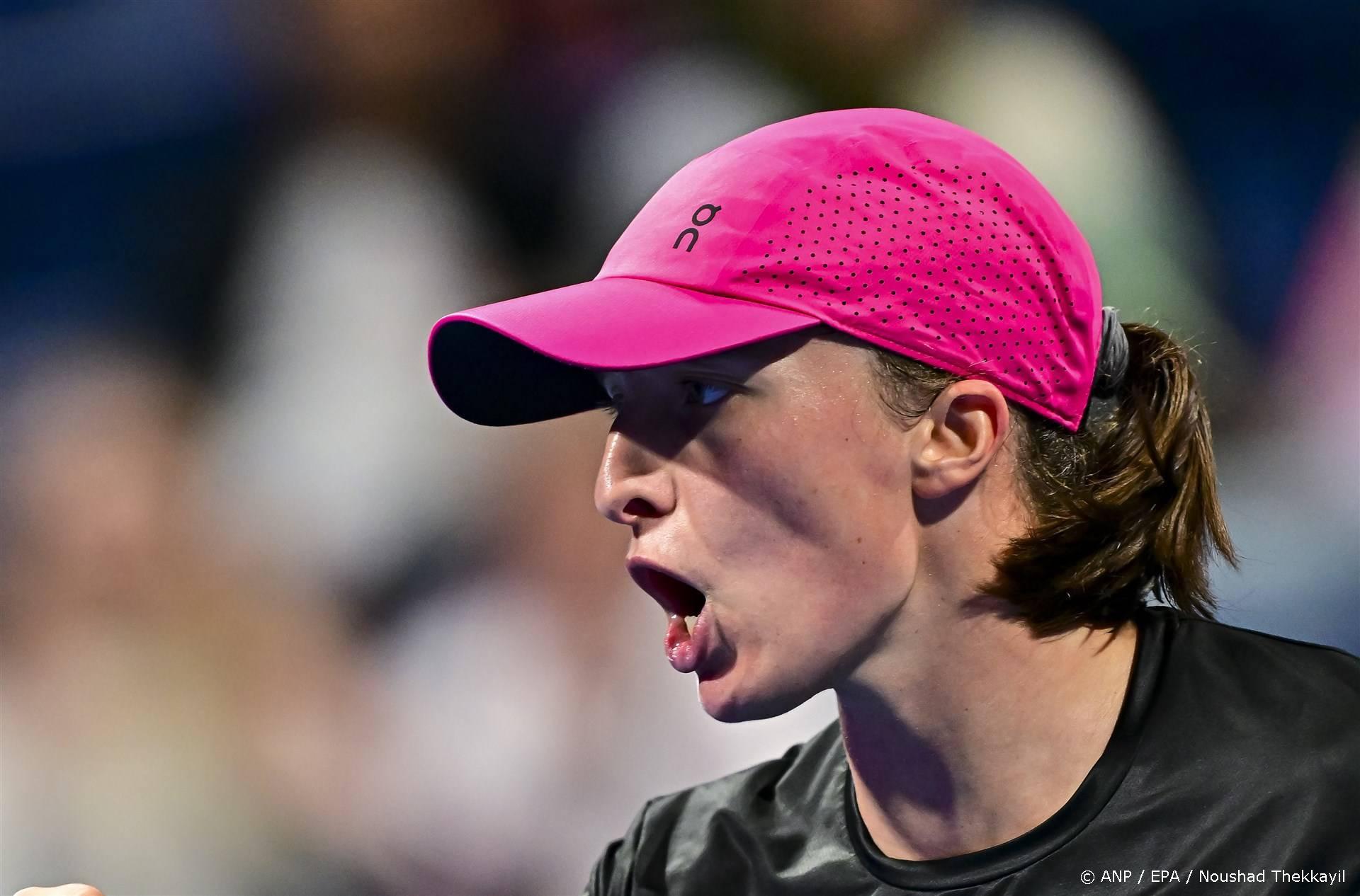 Swiatek naar halve finales WTA-toernooi Doha na zege op Azarenka