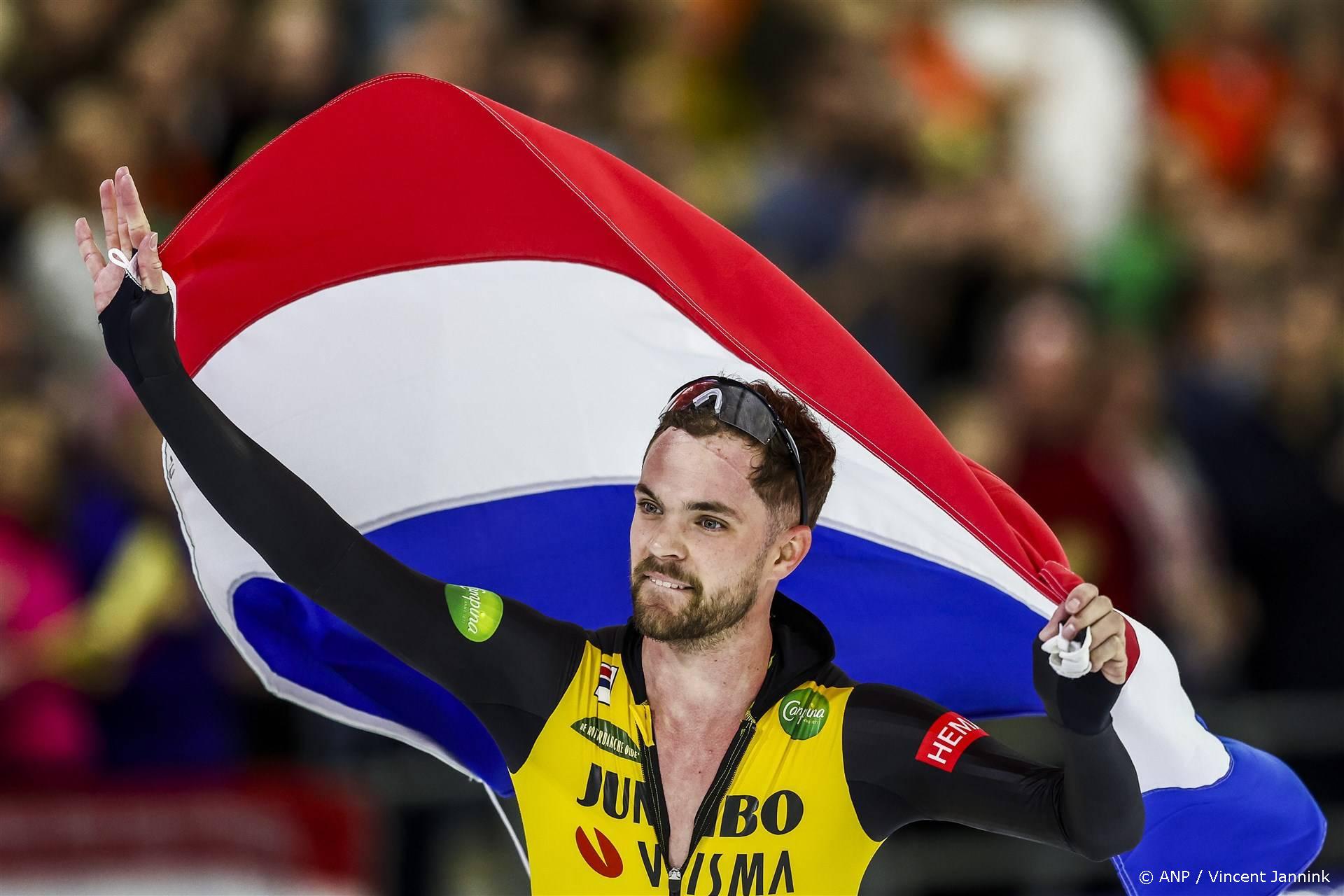 Chris Huizinga kroont zich tot nationaal kampioen allround in Thialf