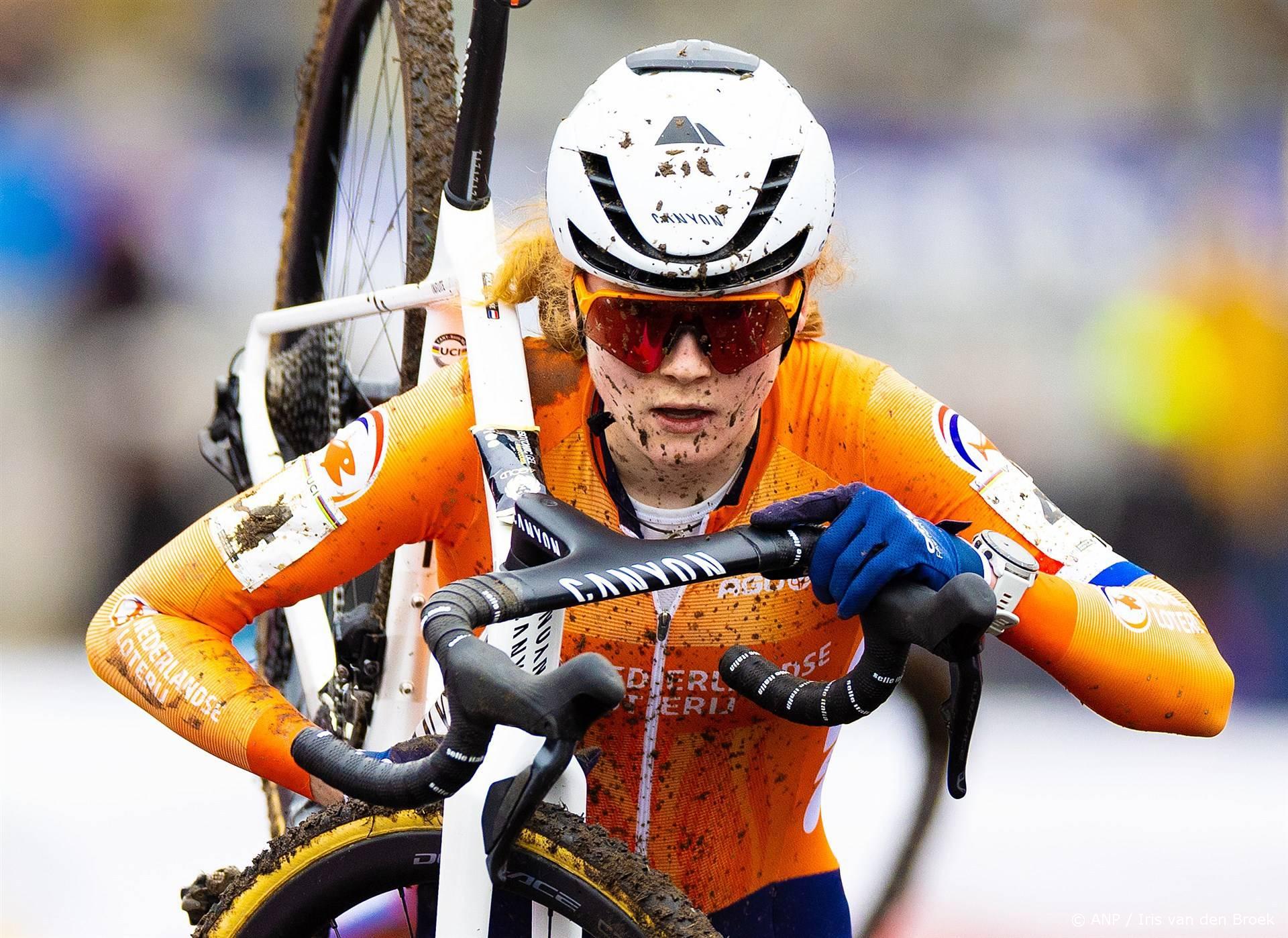 Puck Pieterse eindigt als vijfde in eerste wereldbeker mountainbike