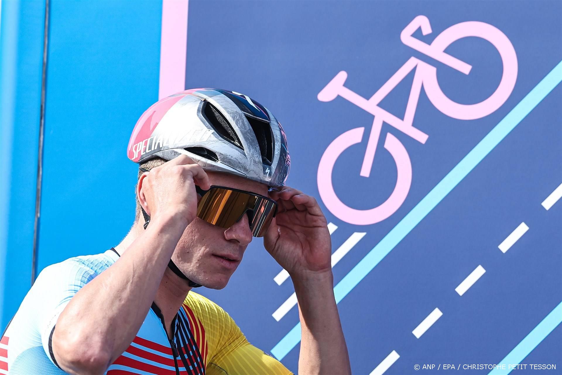 Remco Evenepoel pakt olympisch goud in wegwielrennen te Parijs