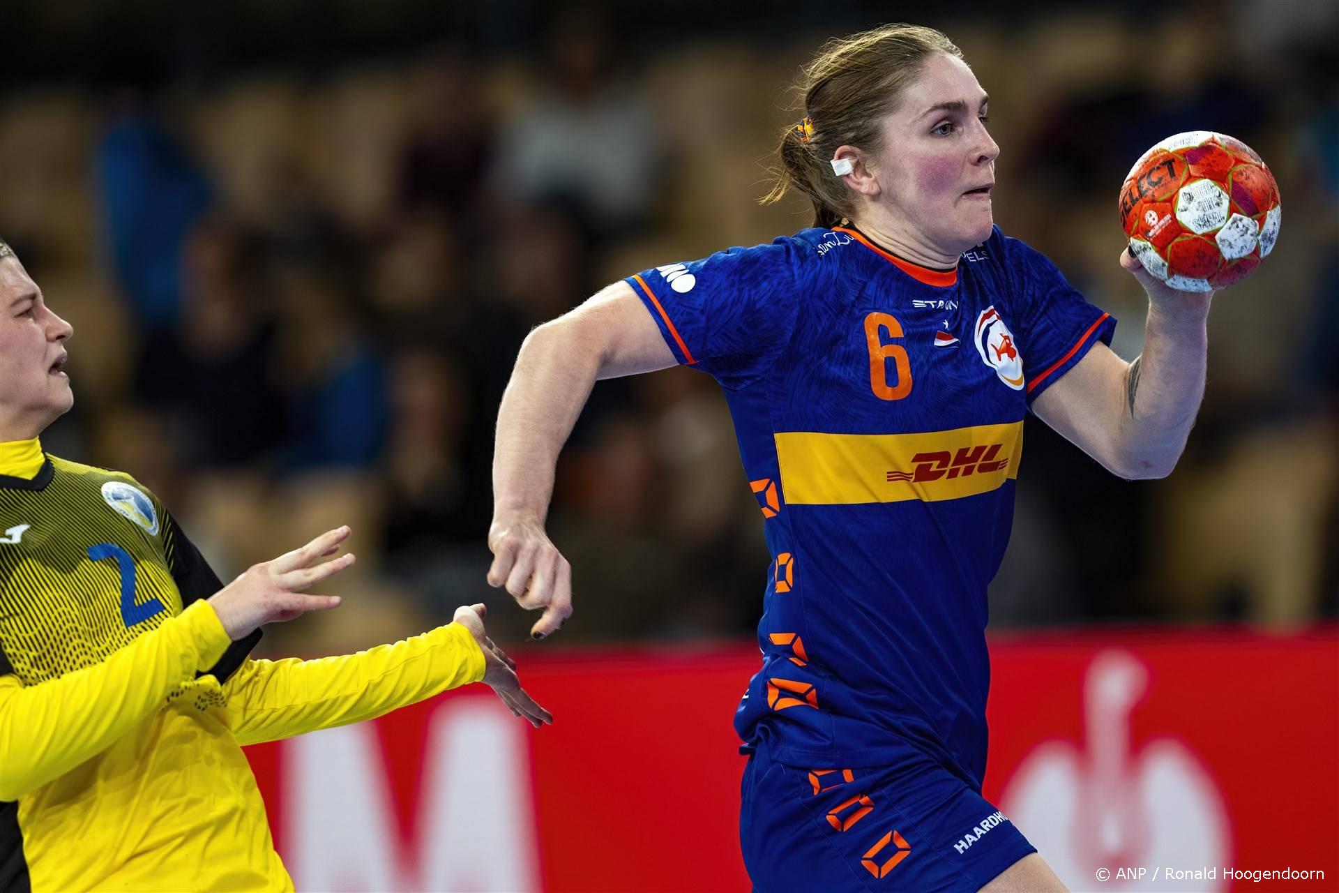 Handbalster Laura van der Heijden beëindigt succesvolle interlandcarrière